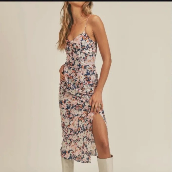 Sage | Dresses | Sage The Label Floral Midi Dress With Slit Size Medium ...